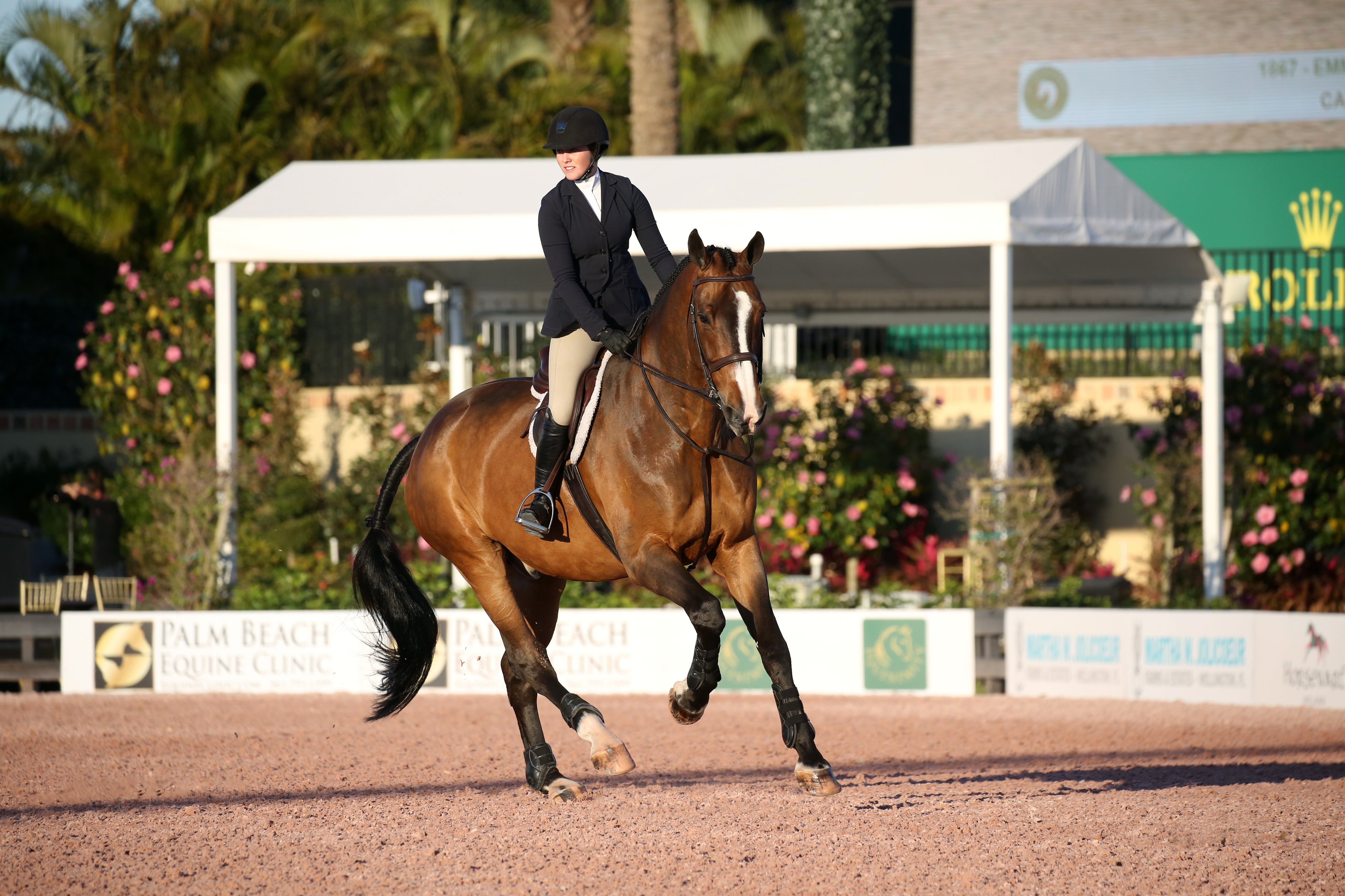 Emma Kurtz Chooses Horsemanship Over Fairytales at Maclay Finals ...
